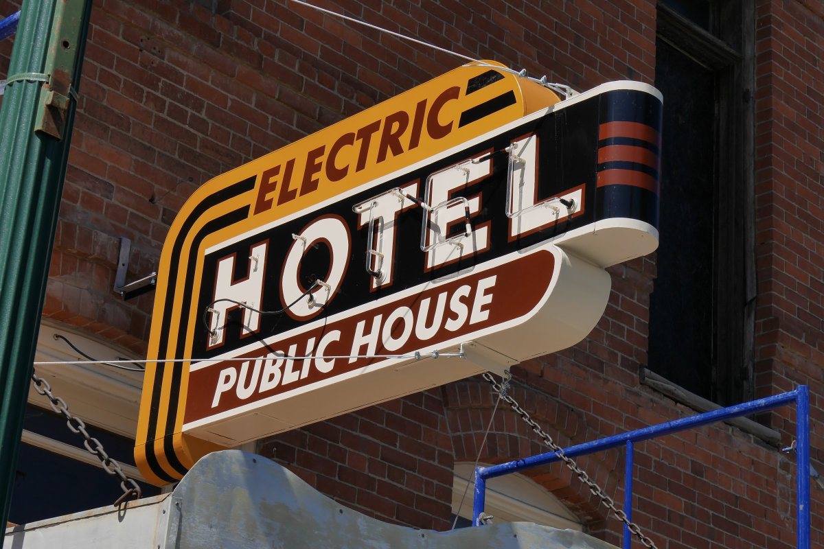 Hotel Lincoln, the Electric Hotel – Restoration of the historic Hotel ...